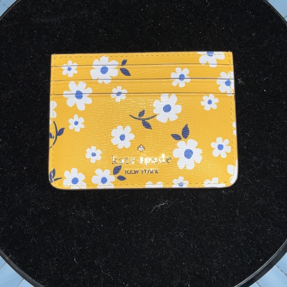 kate spade | Accessories | Nwot Kate Spade Card Holder | Poshmark